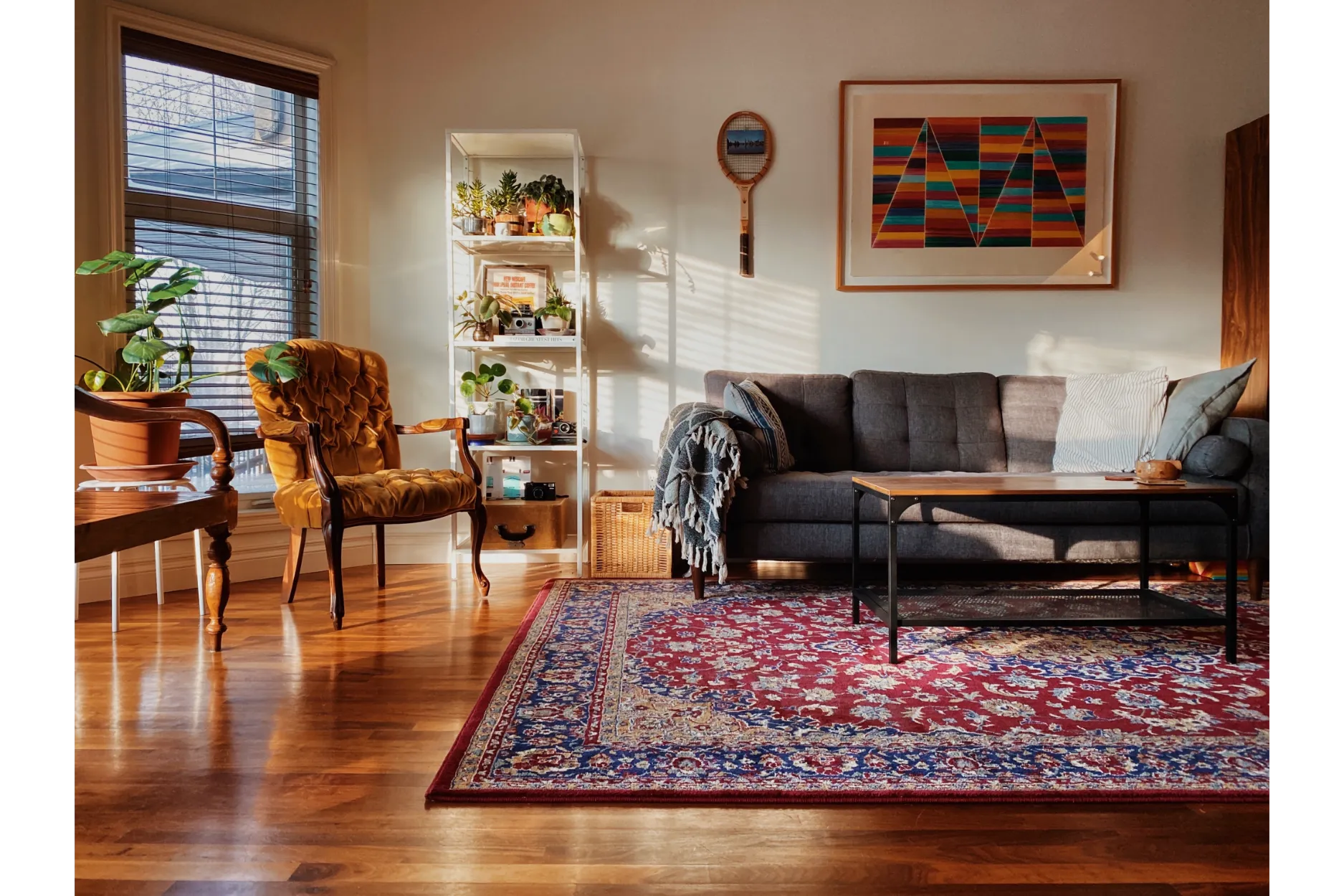 Create a Cozy Living Room With These 6 Expert Interior Tips